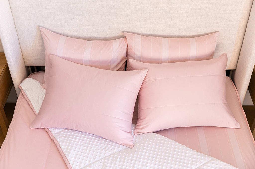 Ella Pink Zipper Bedding | Beddy's